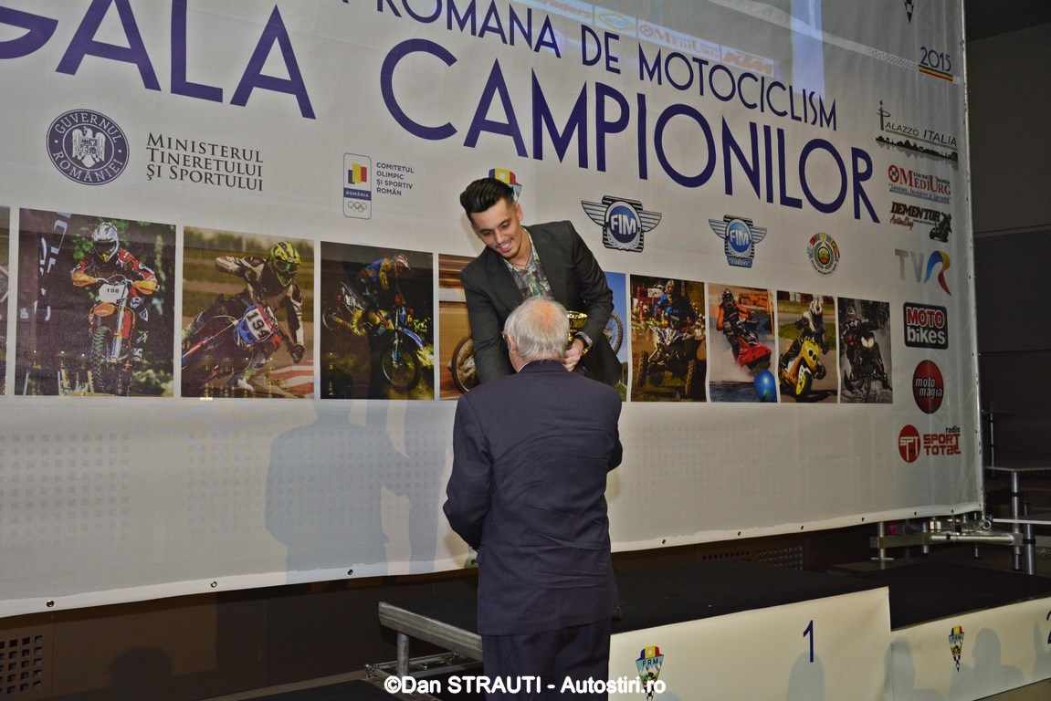 Victor POP, premiat la Gala Campionilor Federaţiei Române de Motociclism